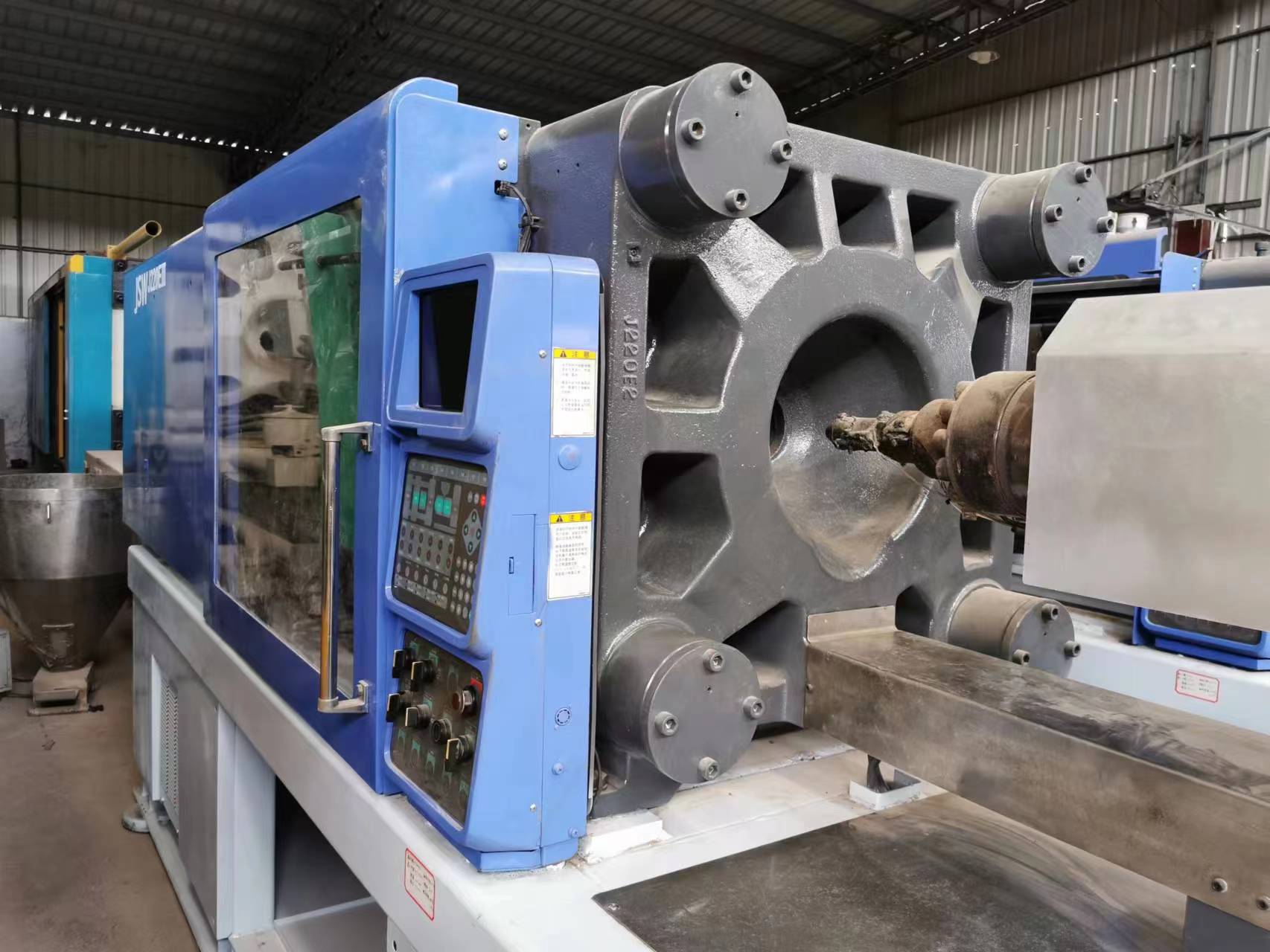 Japan JSW 220t (J220EIII) used Plastic Injection Molding Machine ...