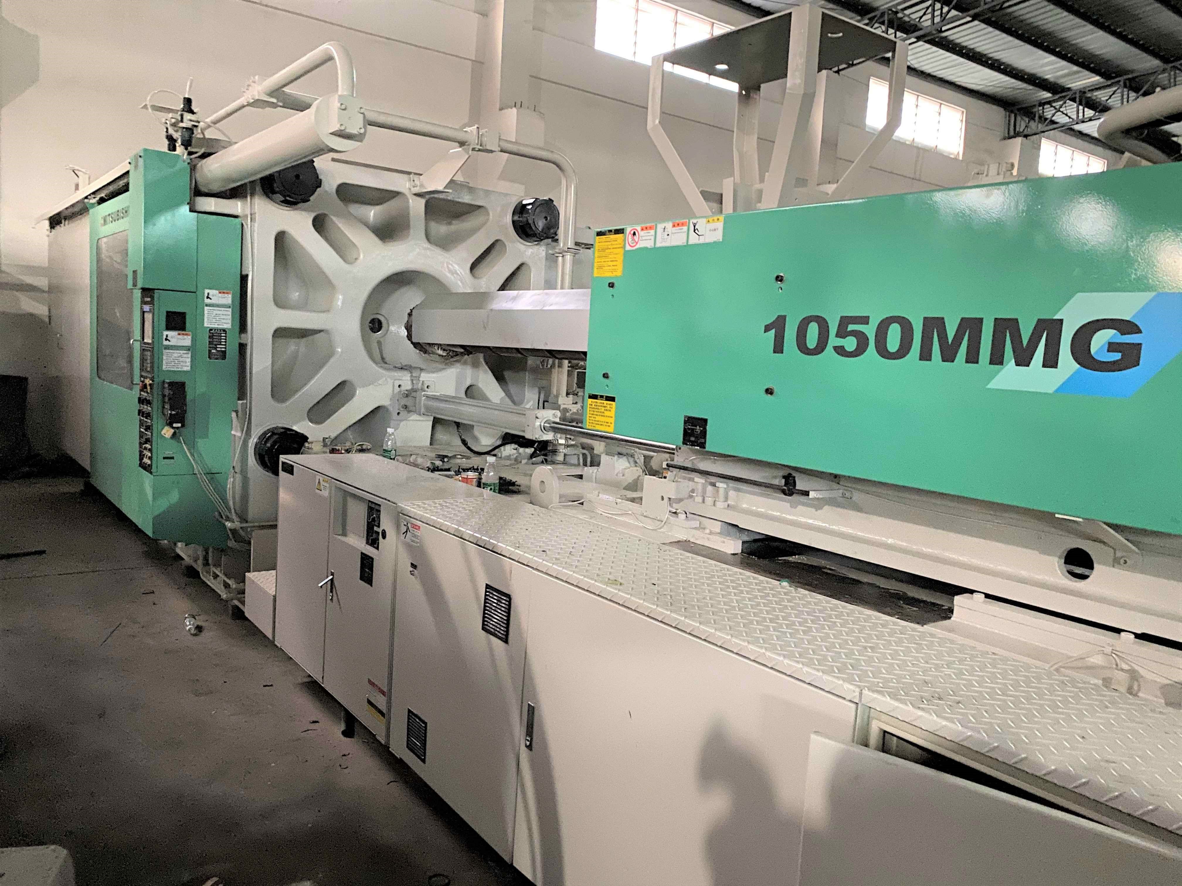 Japan Mitsubishi 1050t (1050MMG) used Plastic Injection Molding Machine ...