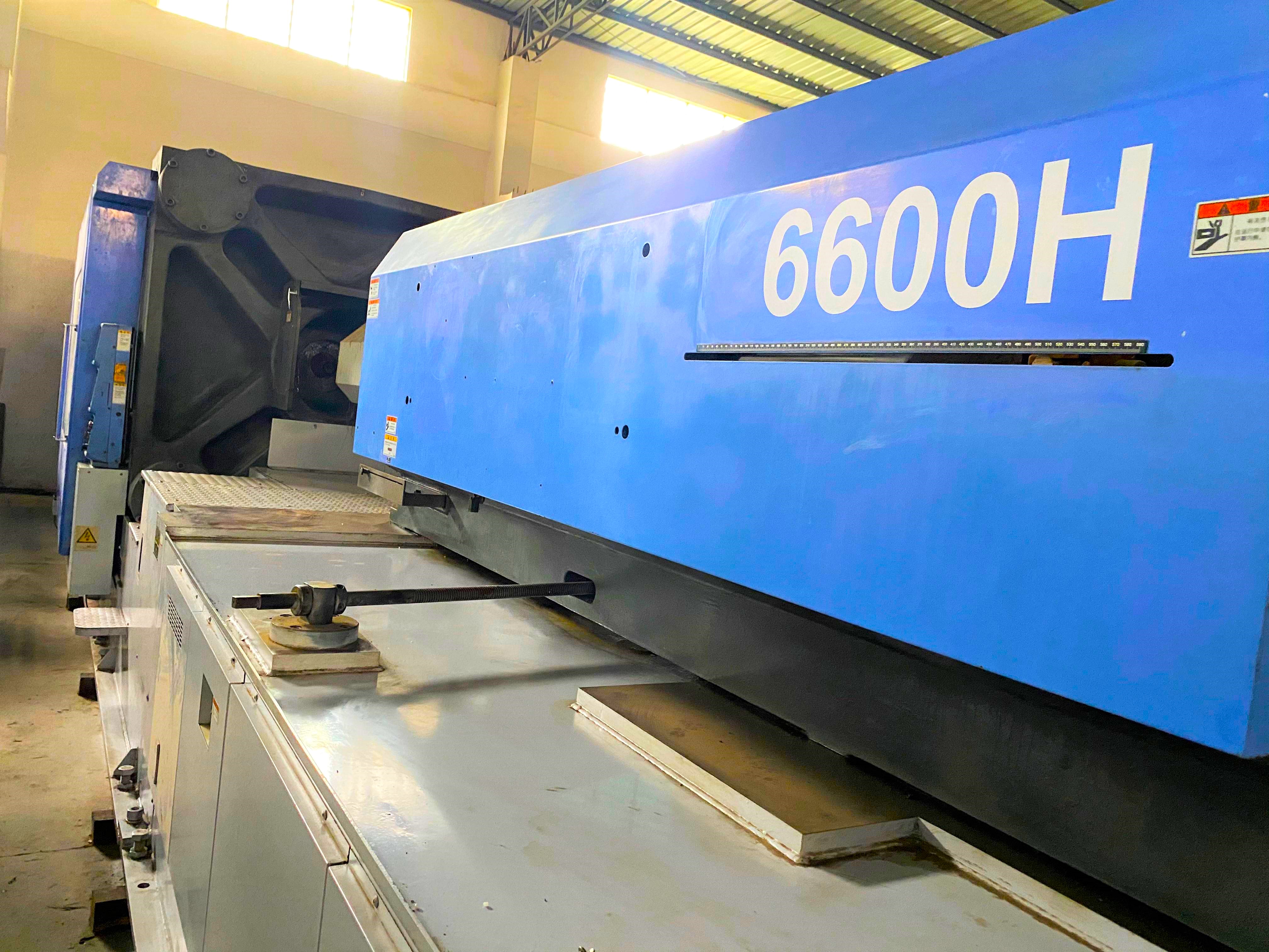 Japan JSW 1300t (J1300EIII) used Injection Molding Machine - China ...