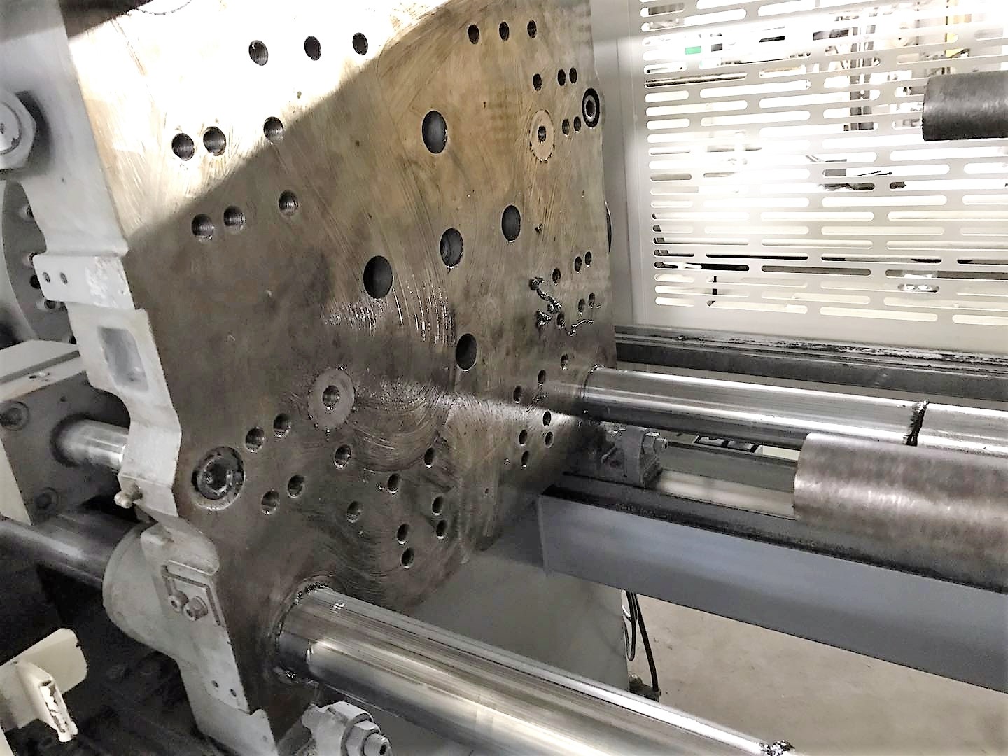 Nissei FN2000 (120t) used Injection Molding Machine - China Daxin Machinery